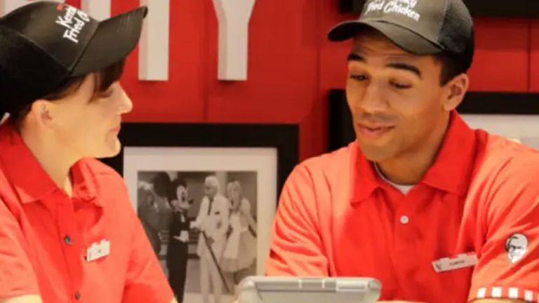 Cómo enviar el CV para trabajar en KFC | Casacochecurro